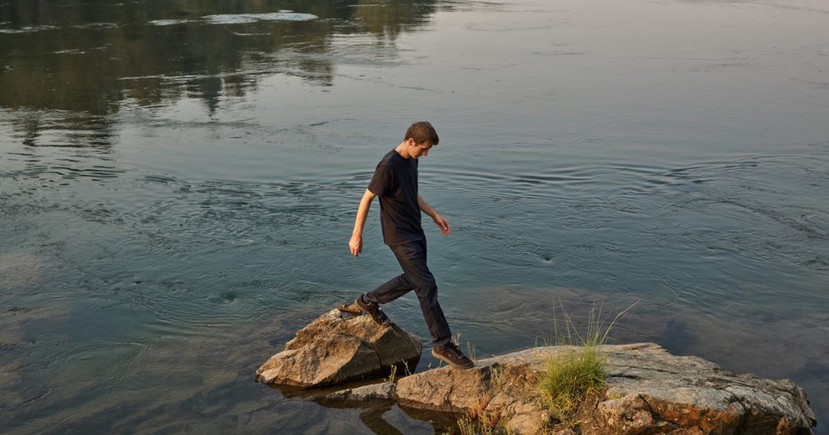 David Allred shares new song The Mirror of Time